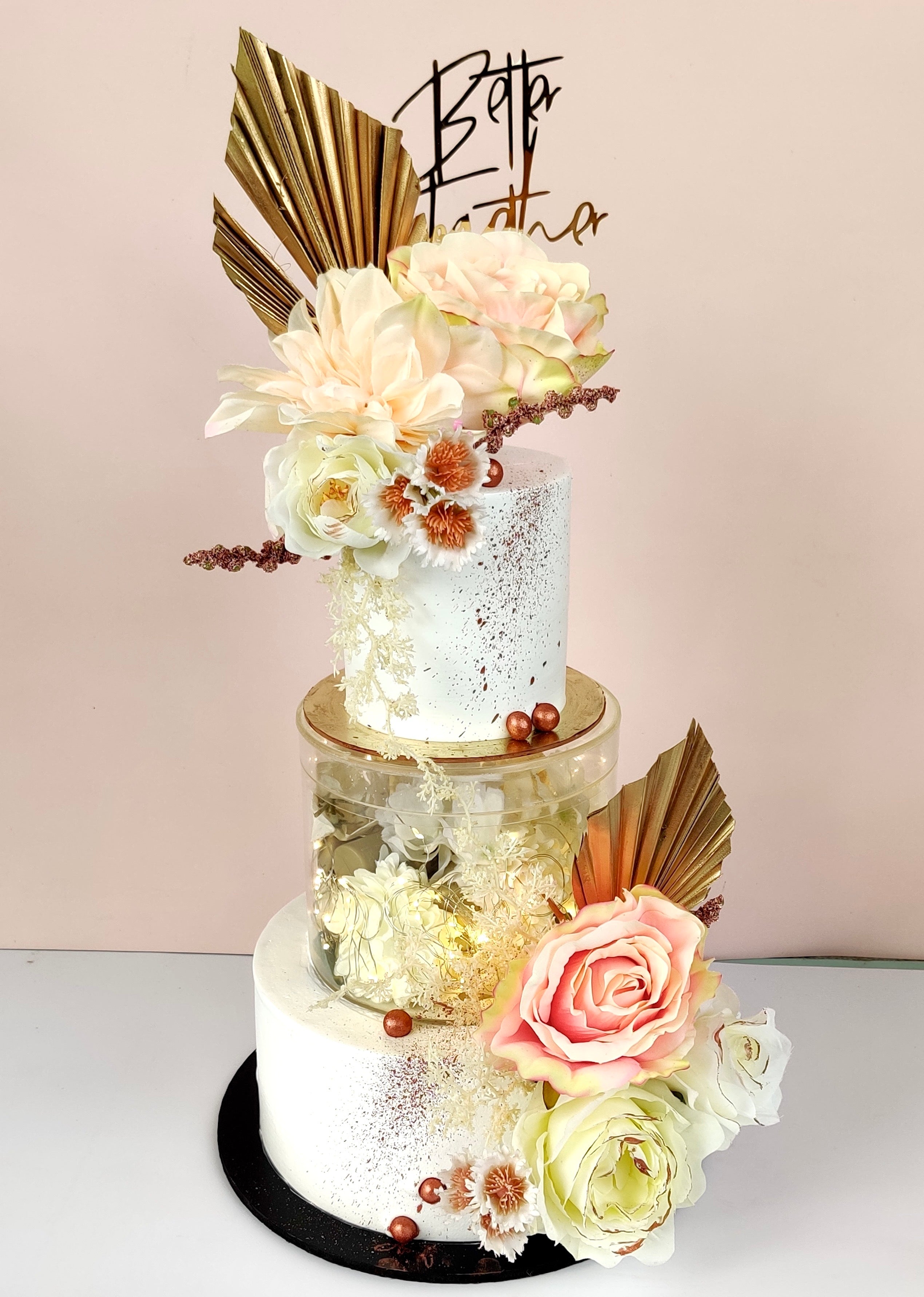 Acrylic tier cakes – cakeitaway